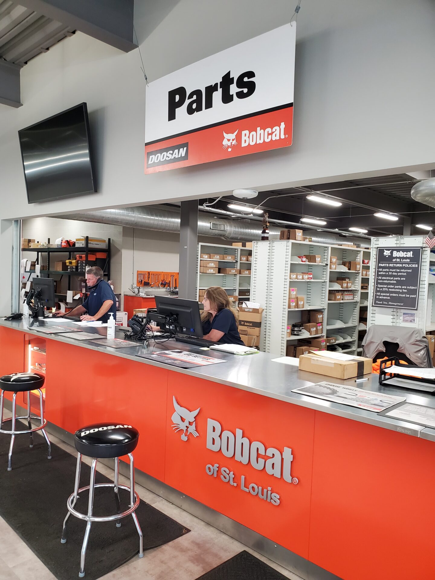 Team effort sharpens Bobcat of St. Louis - Equipment Dealer Magazine